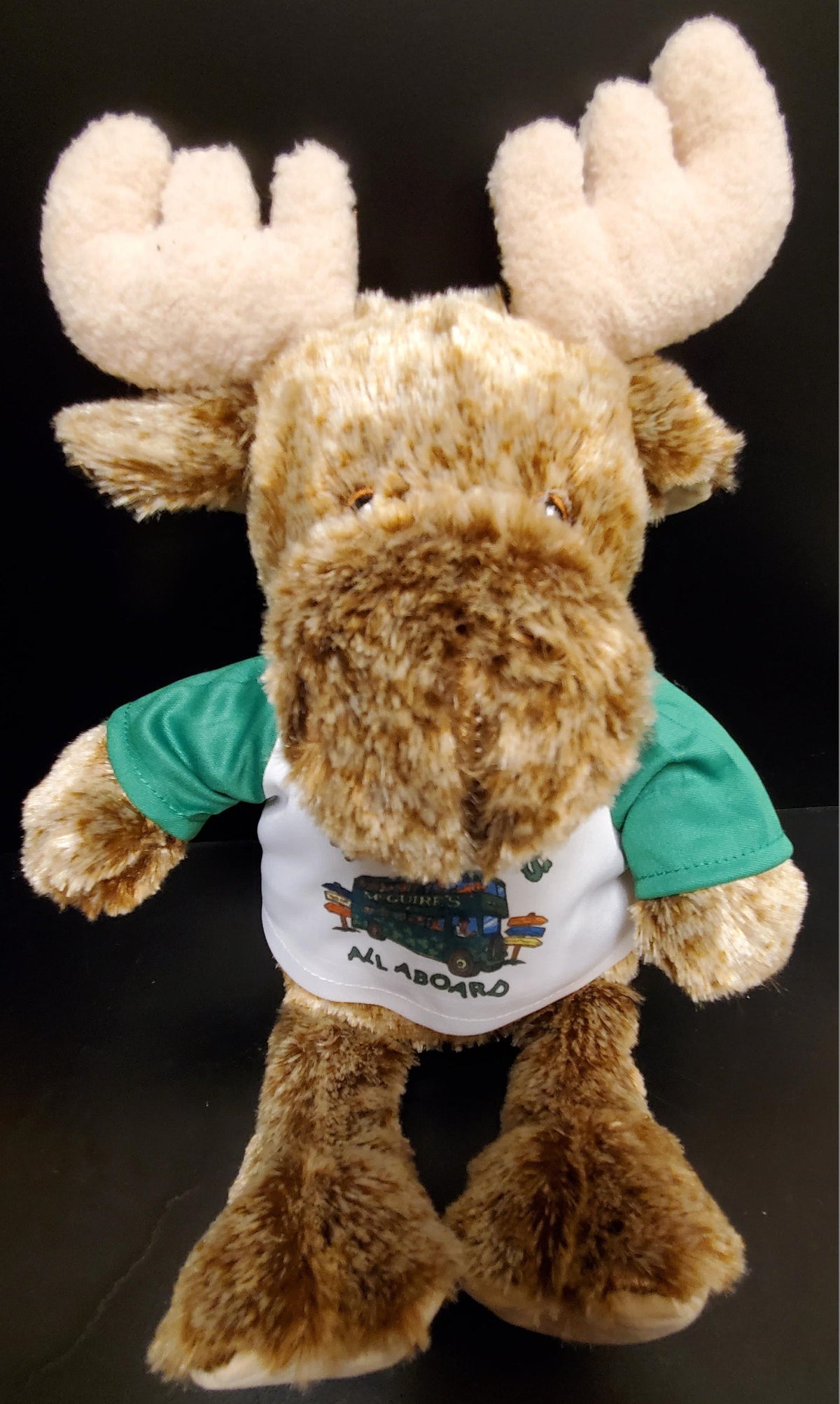 9" Moose Bus with Tee | McGuire's Irish Pub